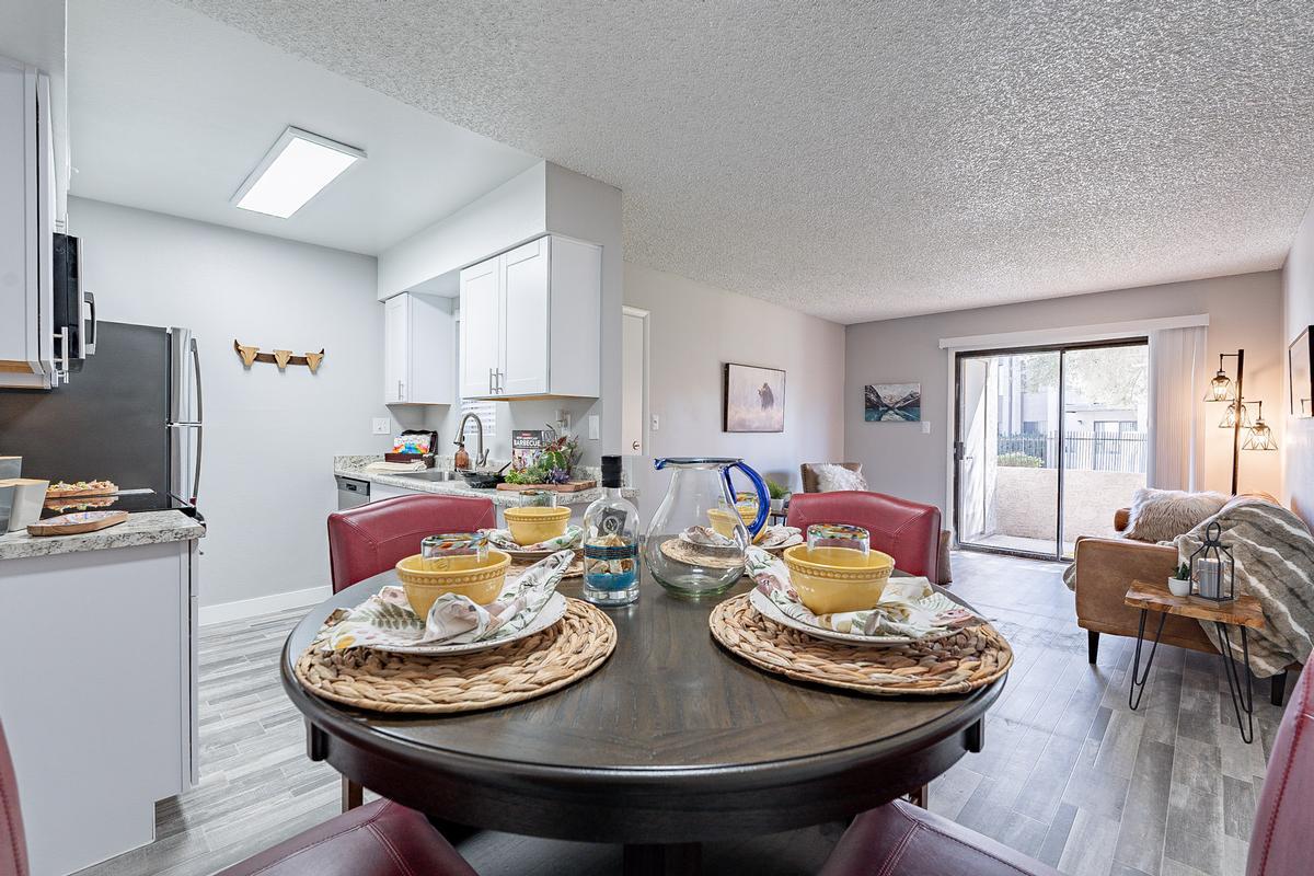 Montana on Butler | Phoenix, AZ 85021