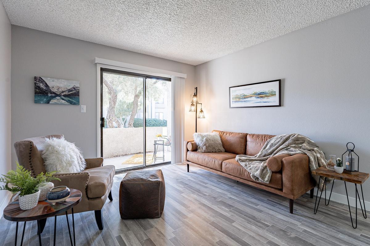 Montana on Butler | Phoenix, AZ 85021